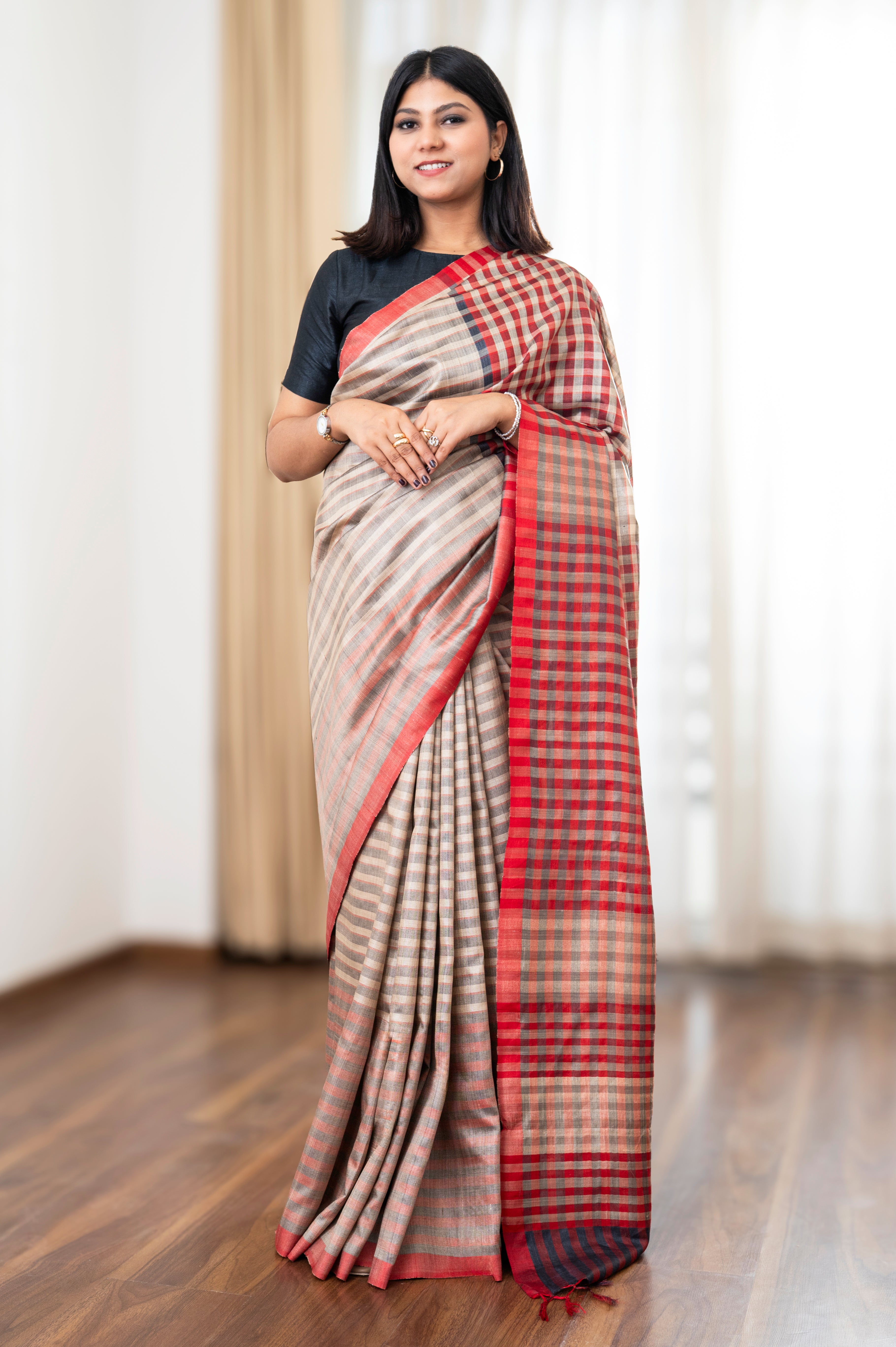 Tussar Silk Saree - Earthen Grid - maati crafts