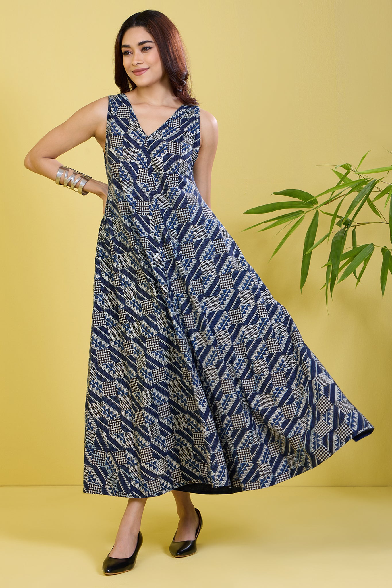 sleeveless strap blue flared dress indigo mosaic - maati crafts