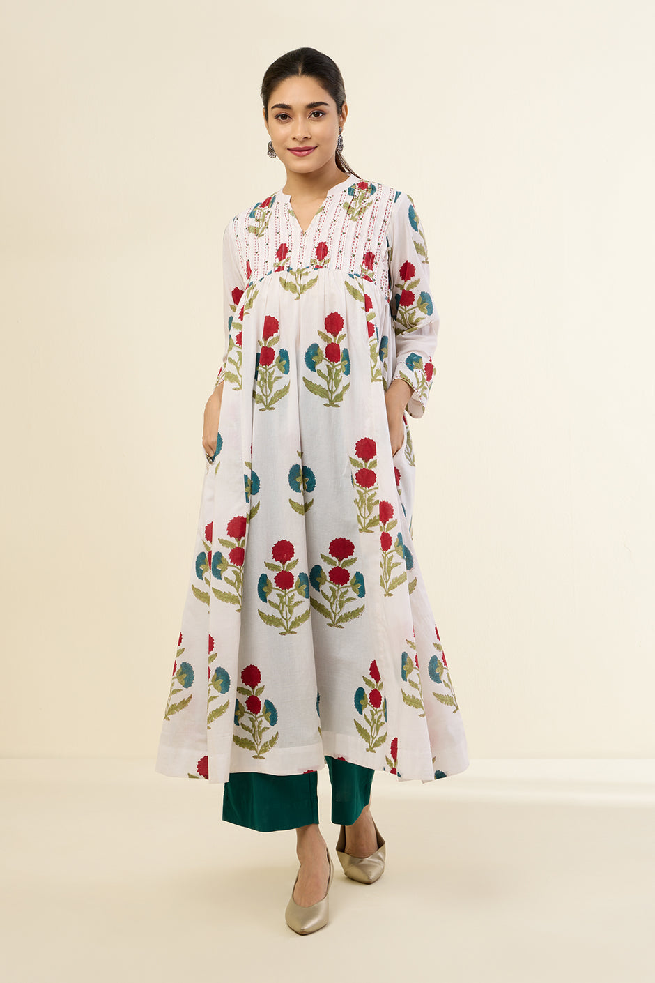 Enchante- Exquisite Handcrafted Clothes - maati crafts