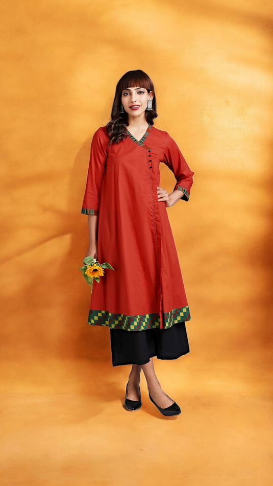 Upto 50% off on women's clothing | Sale on - maati crafts