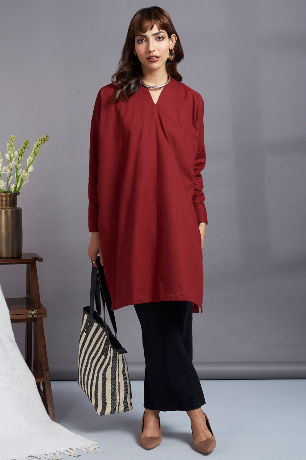 leisure tunic with high slit - enduring maroon & reflections - maati crafts